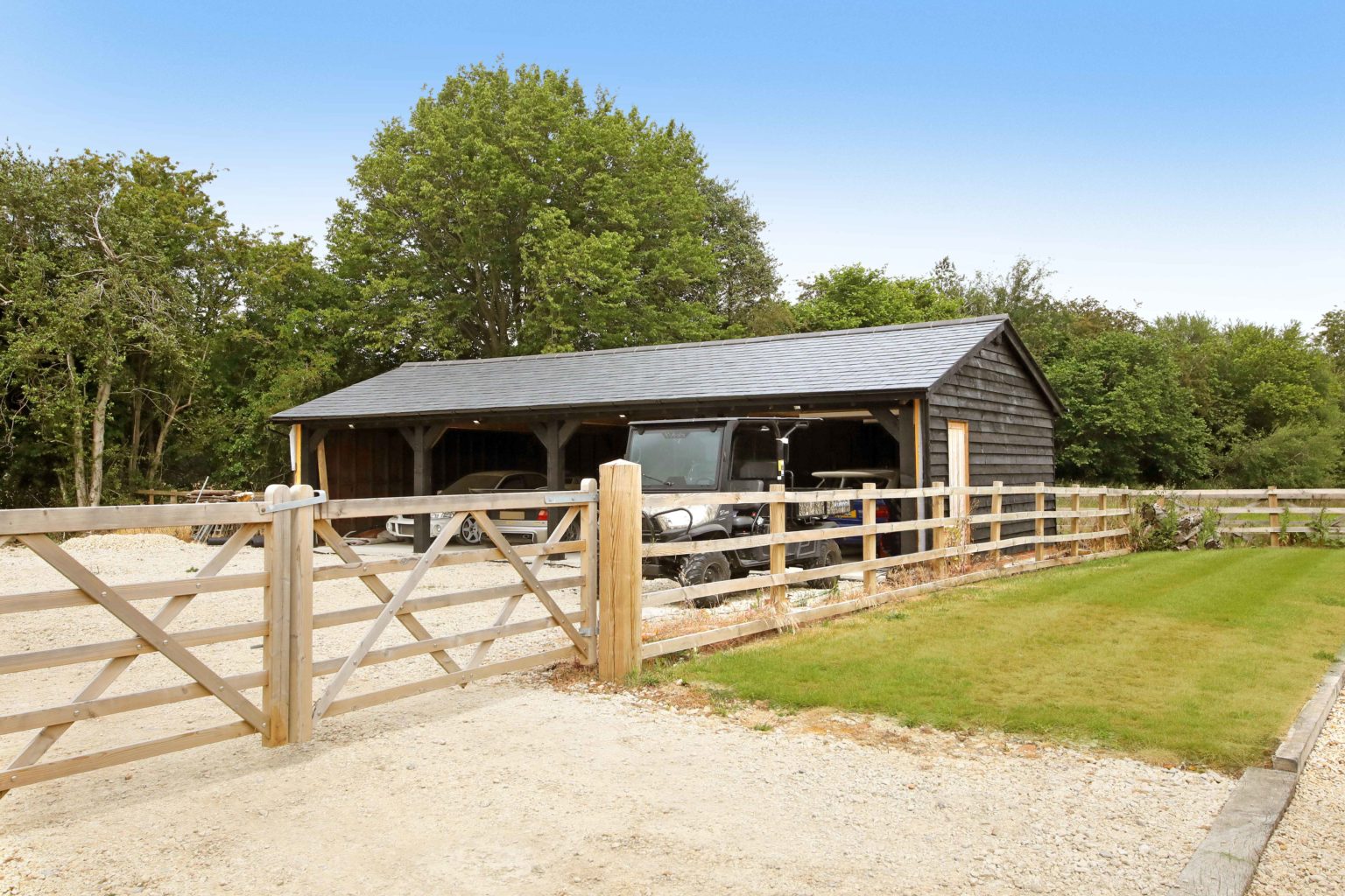 The Old Tythe Barn - Rosewood & Knight - Luxury Homes